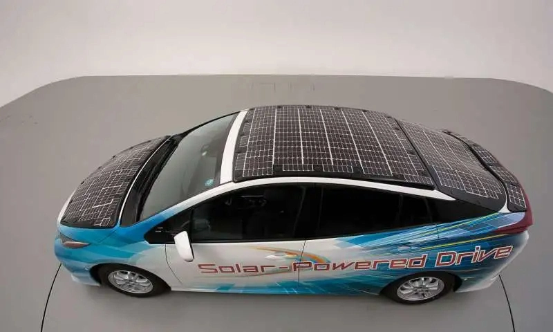 Electric Car with Solar Panels on Roof: Are They Really Worth It?
